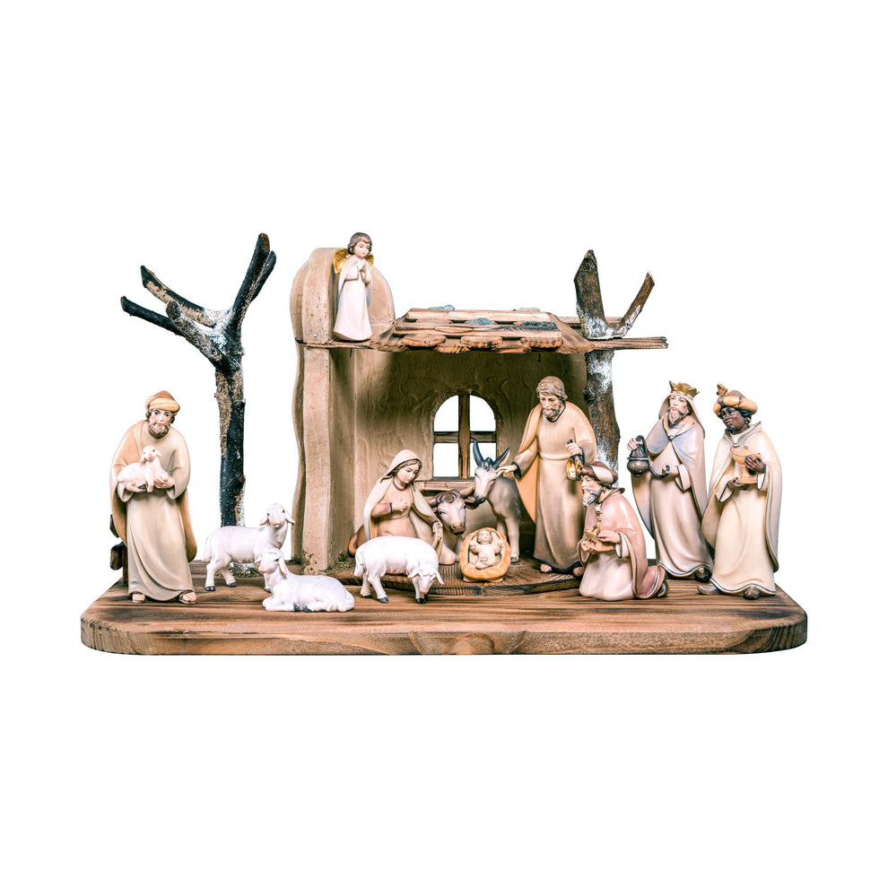 Classic Wooden Nativity Scene with the Three Magi | MONDO CATTOLICO