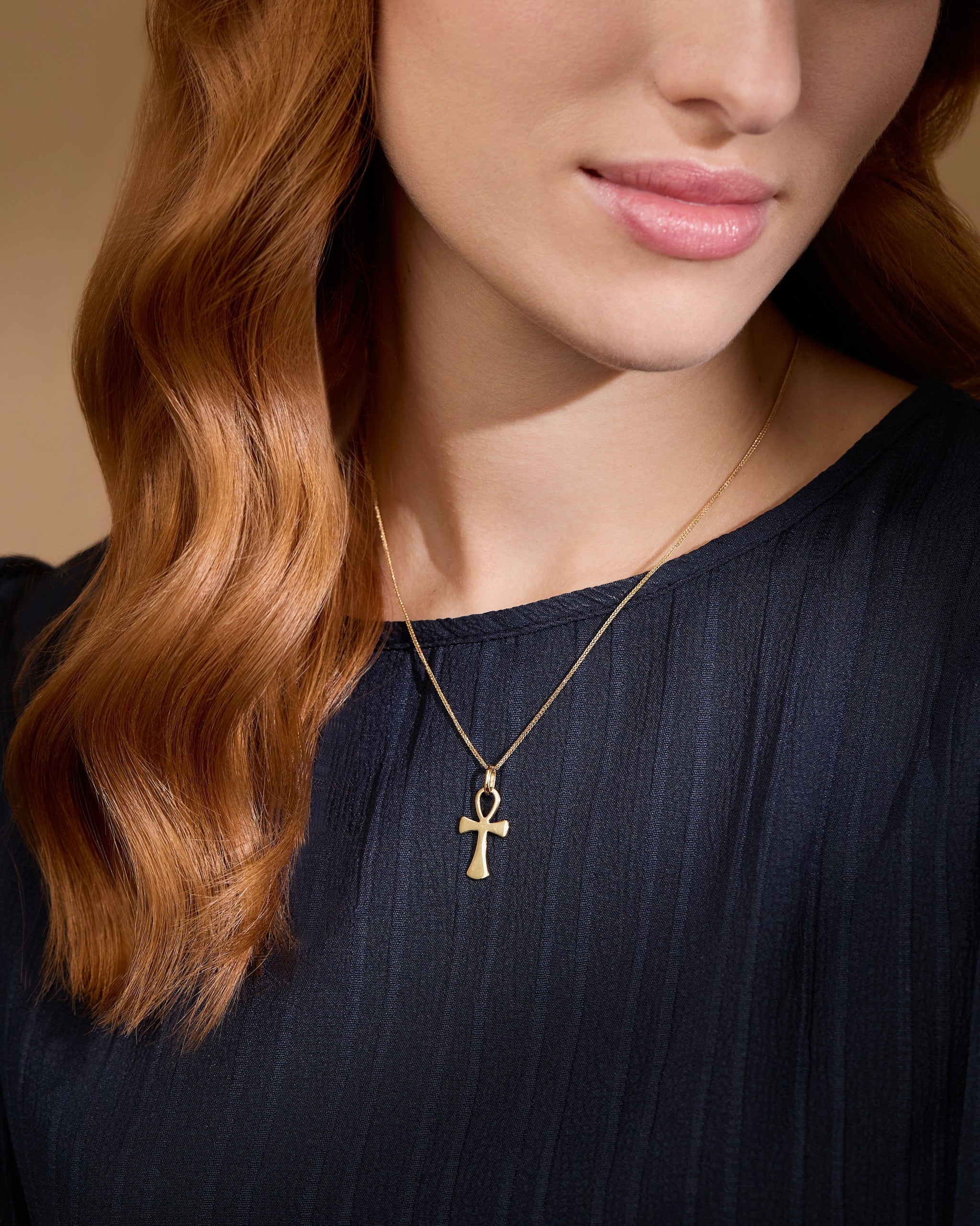 Yellow Gold Ankh Symbol Pendant | MONDO CATTOLICO